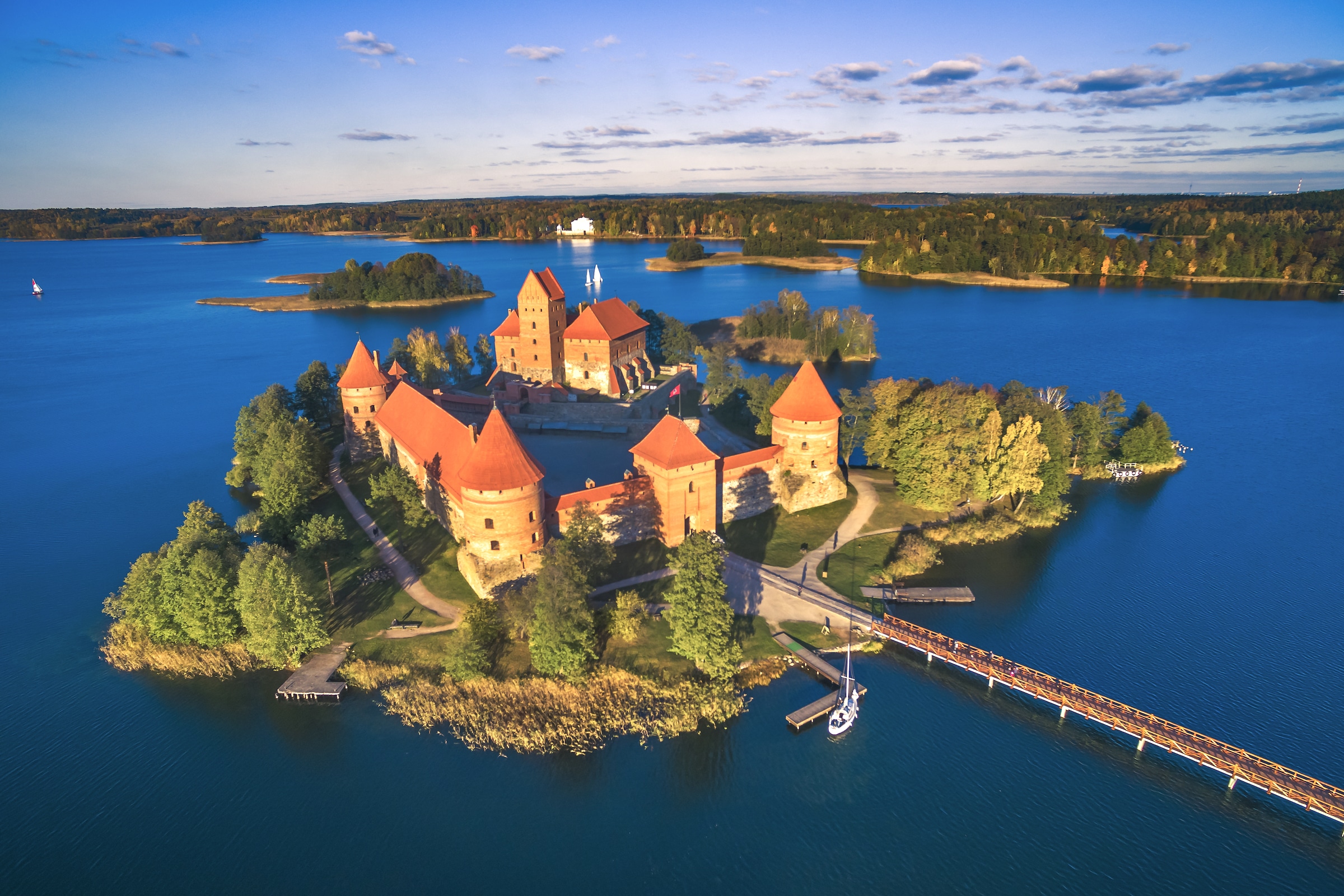 Paesi | Travel Guide